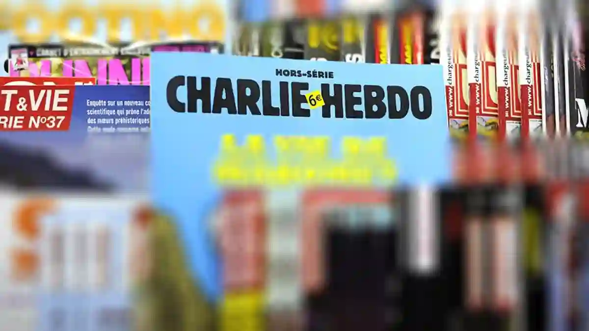 Charlie Hebdo'dan Tepki Çeken Kapak! - Medya Alemi
